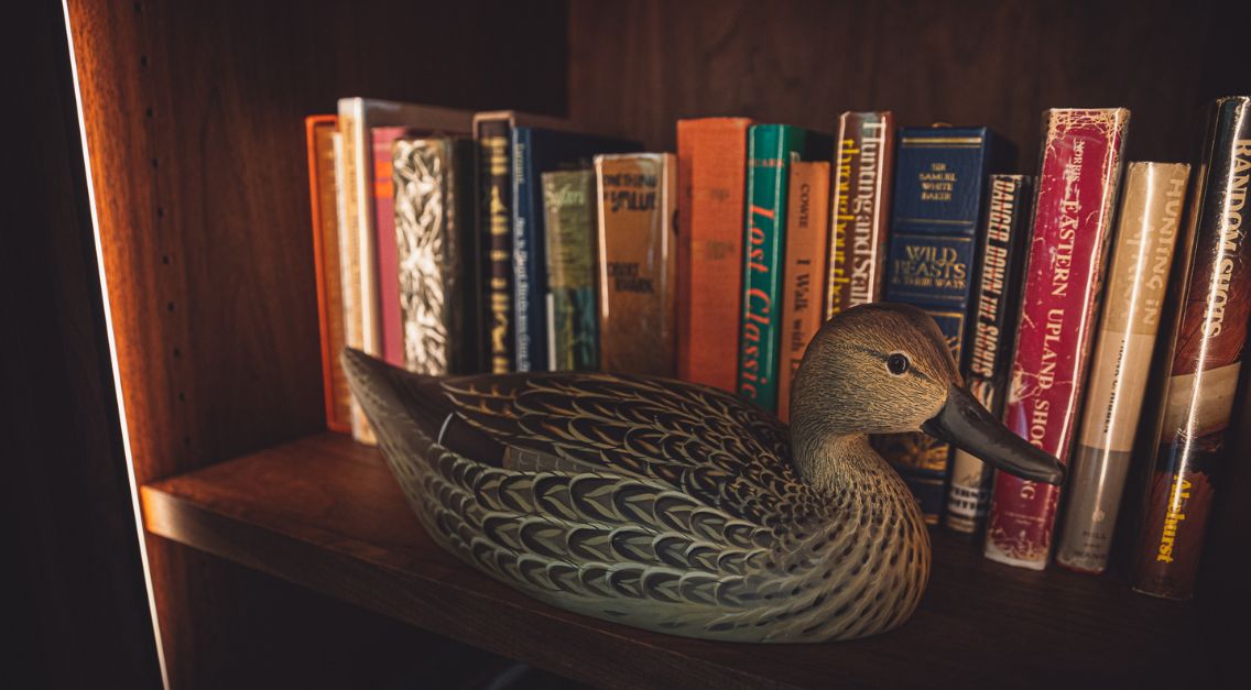 A Hunter's Library – Tom Beckbe