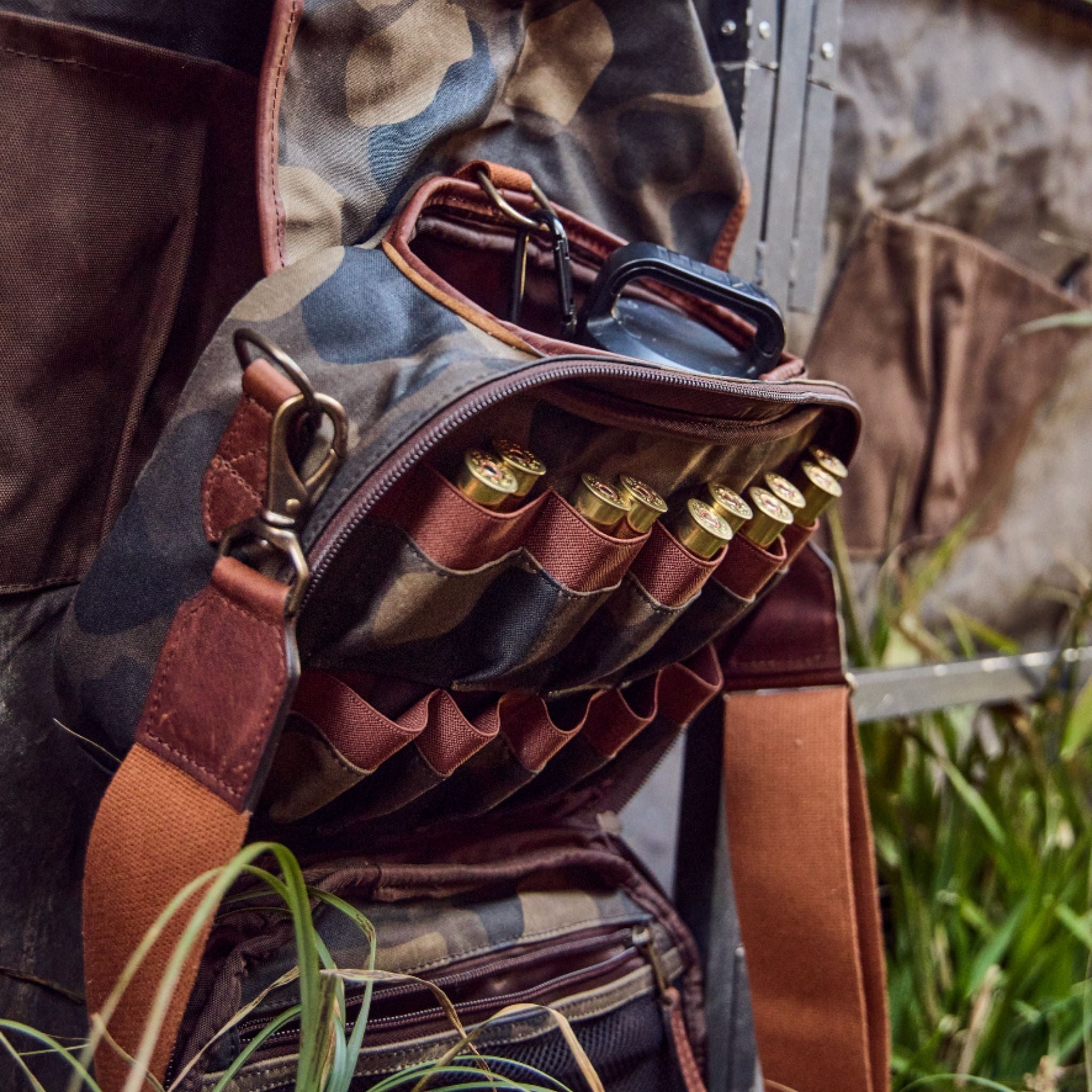 Classic Camo Blind Bag – Tom Beckbe